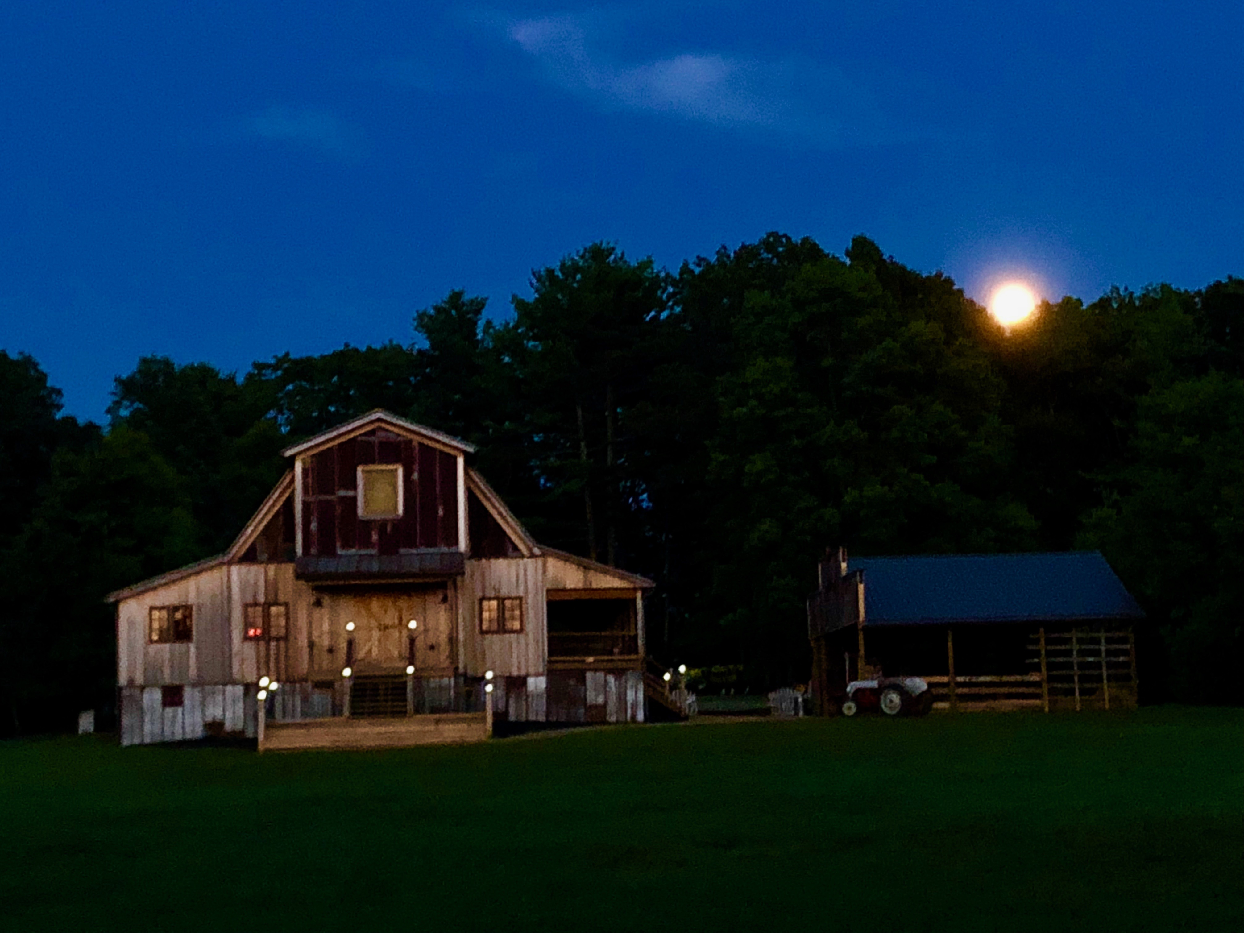 Exterior Photos | The Barn on Unity Farm